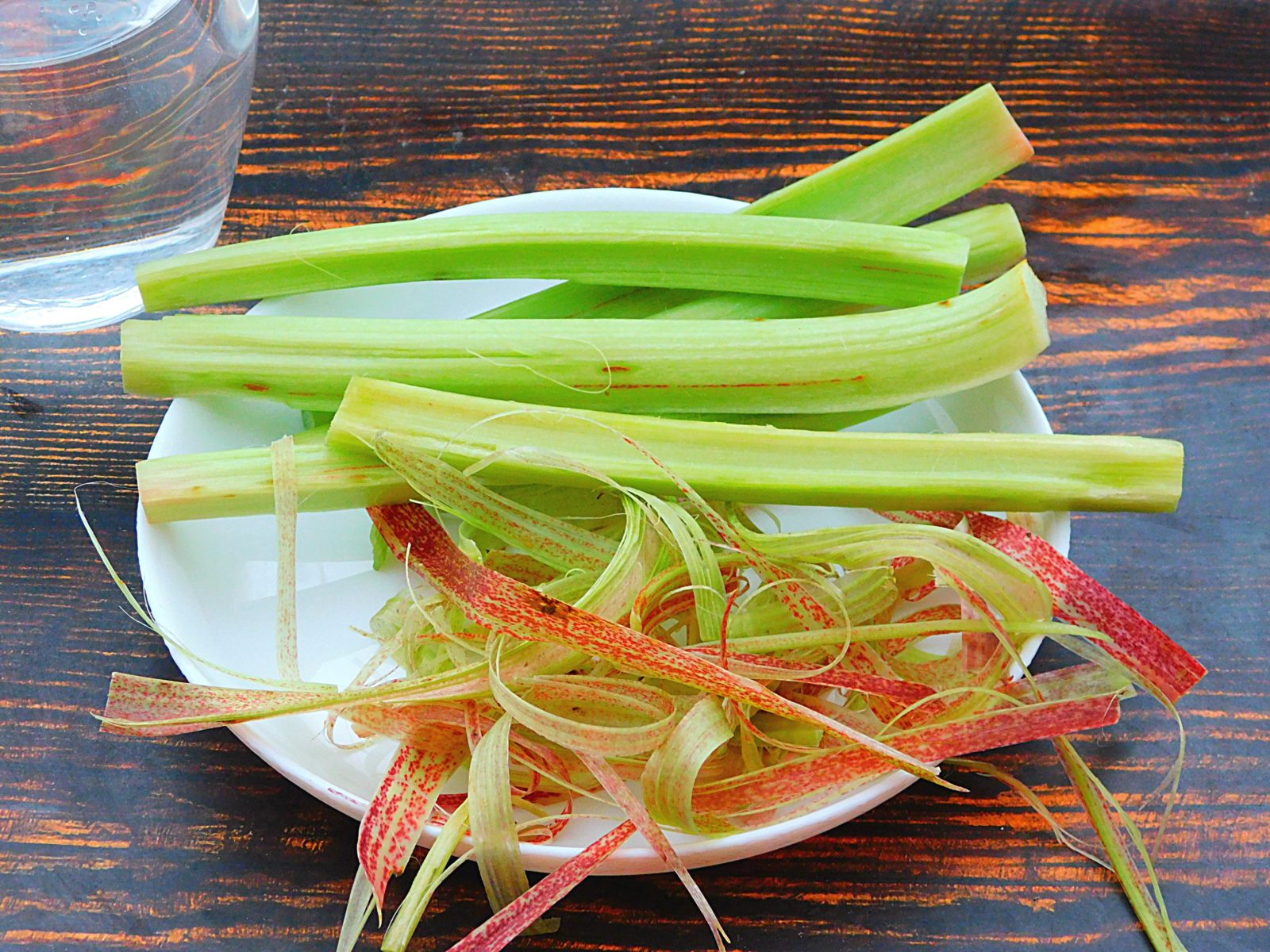 Rhubarb Drink Recipe With Photo